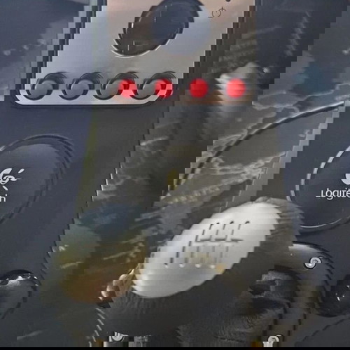 Τιμονιέρα Logitech G27 σαν καινούργιο,… - € 100,00 - Vendora.gr