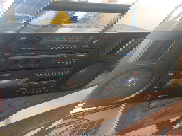 Σπάνιο mini stereo boombox sansui - € 250,00 - Vendora